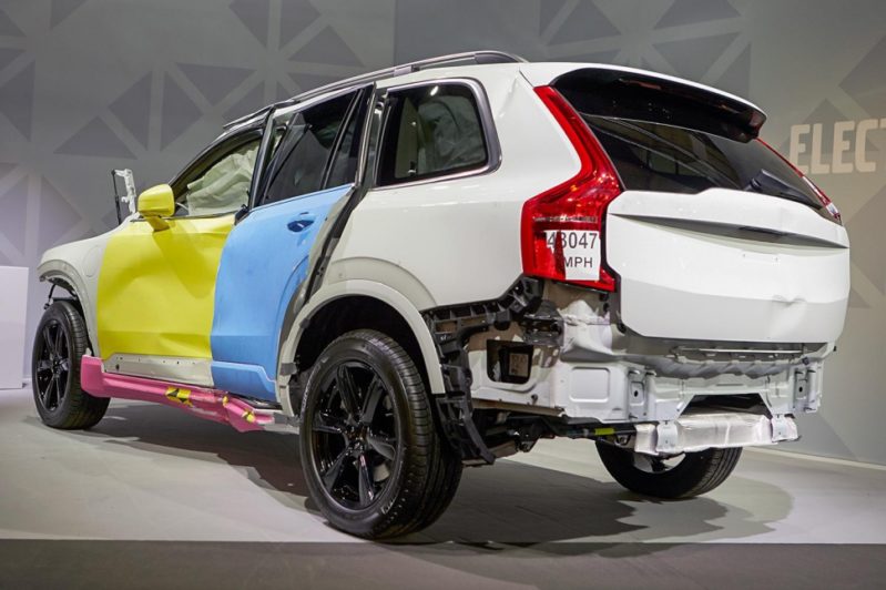 Volvo’s Vision 2020 and the New XC90: Zero Death Goal - The Car Crash ...